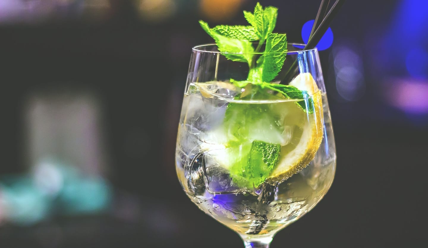 5 Lemon-based Cocktails for National Lemon Day! - Winerist Magazine ...